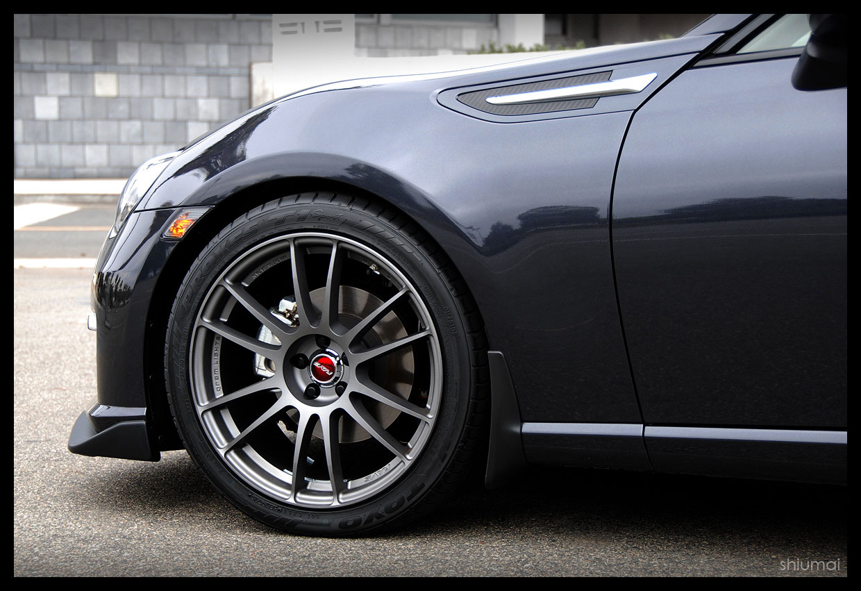 18x8 5 On 235 40 R18 Tire Size